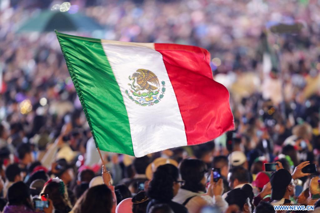 López Obrador ofrece tradicional "Grito" para celebrar Independencia de ...