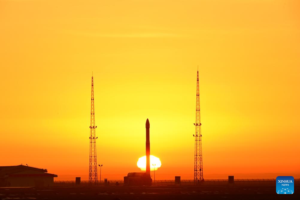 China lanza cuatro satélites meteorológicos | Spanish.xinhuanet.com