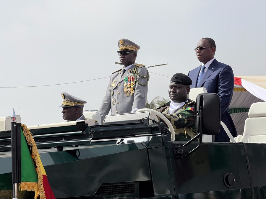 (Multimedia) AMPLIACIÓN: Presidente de Senegal anuncia aplazamiento de ...