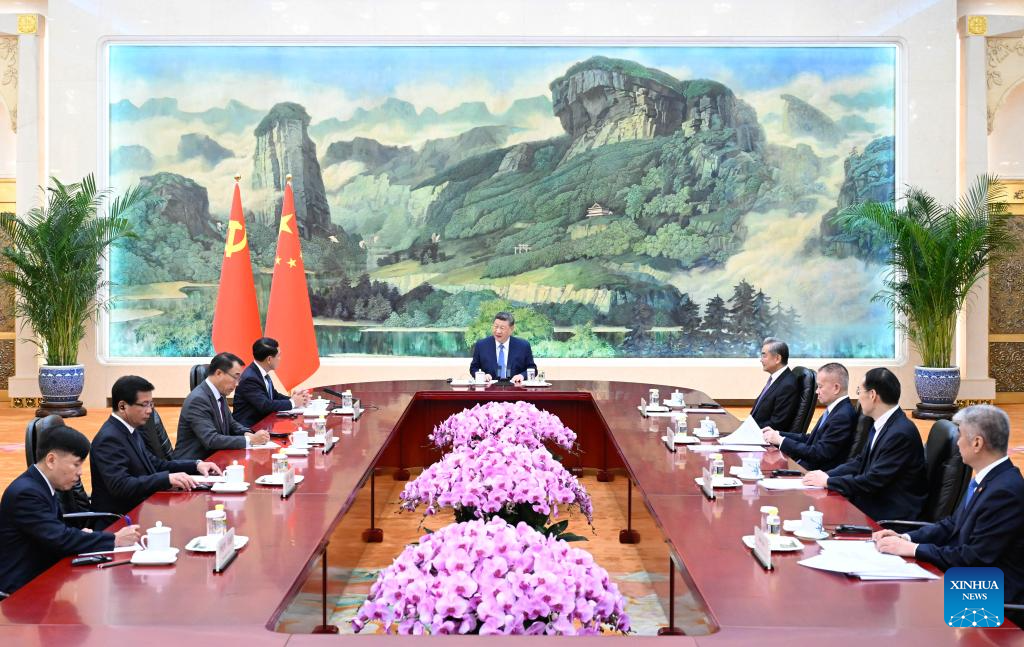 Xi se reúne con enviado especial del líder laosiano | Spanish.xinhuanet.com