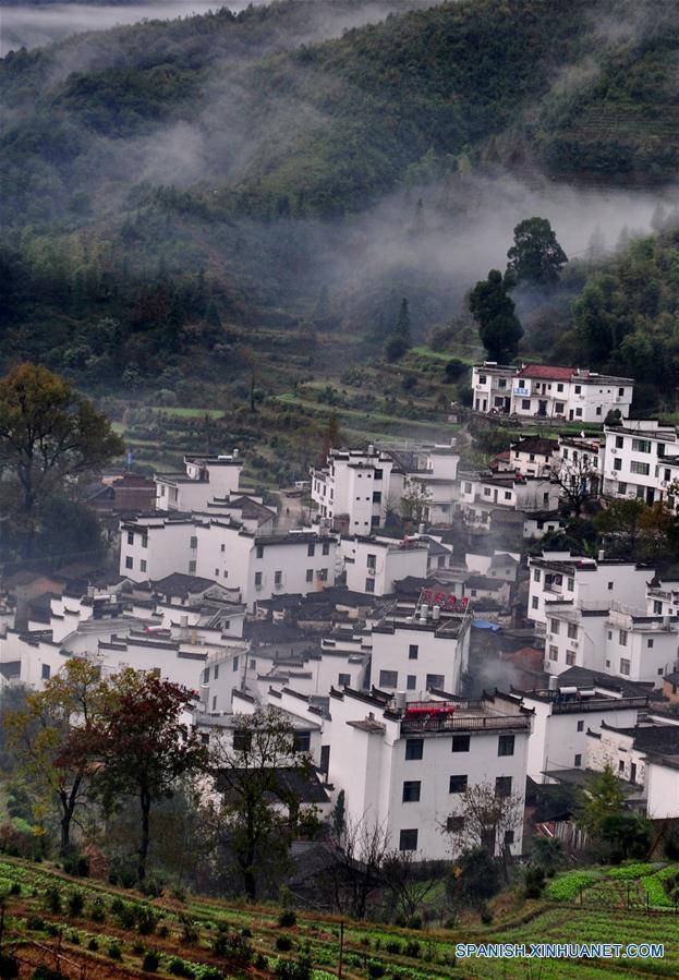 Paisaje de la aldea Jiangling | Spanish.xinhuanet.com